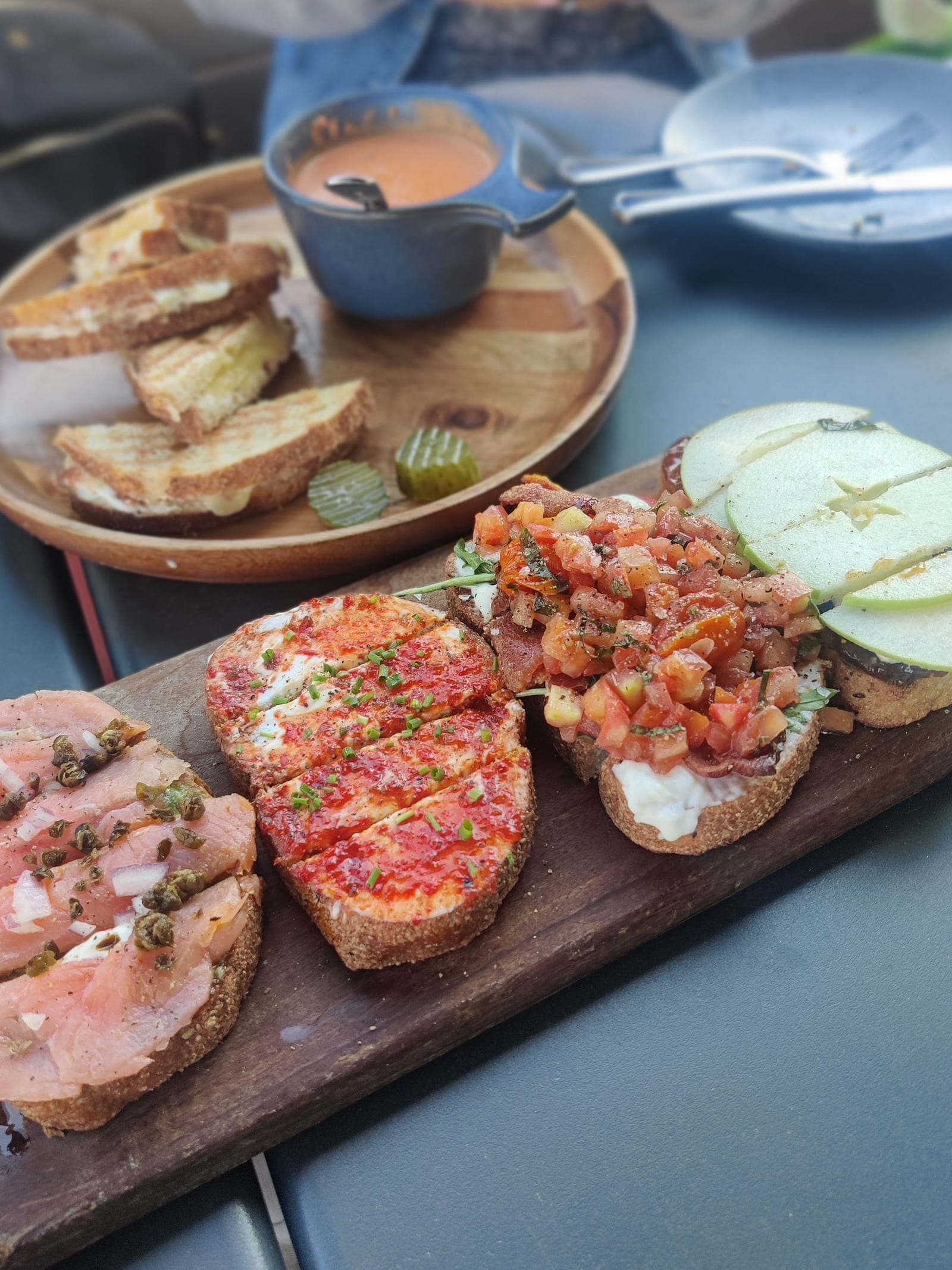 92 Best Happy Hour Spots in Houston (2026) | DineGuides