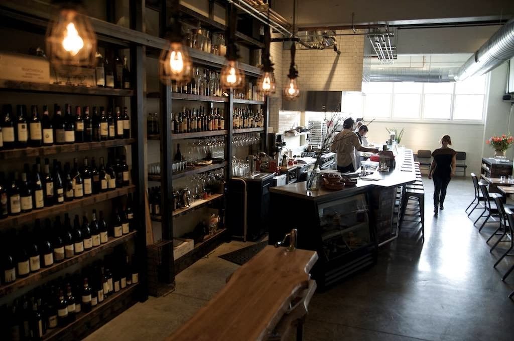 123 Best Happy Hour Spots in Portland (2026) | DineGuides